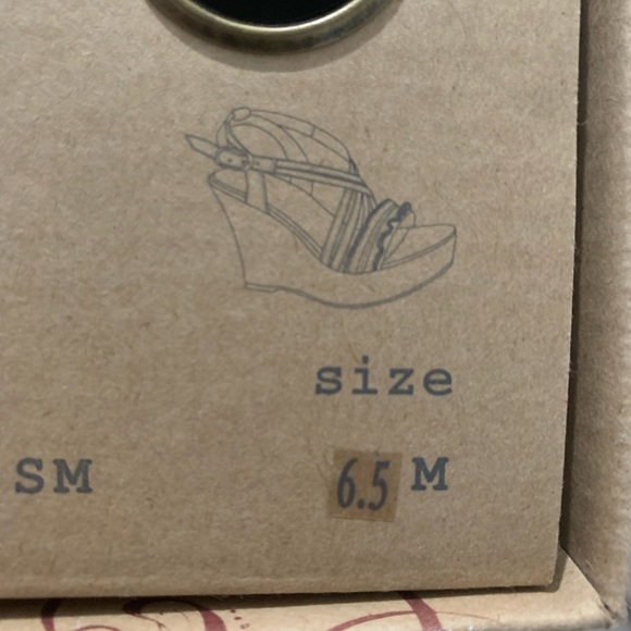 BKE | Shoes | Nib Bke Golden Multi Metallic Sm Vineyard Wedges Size 65 ...